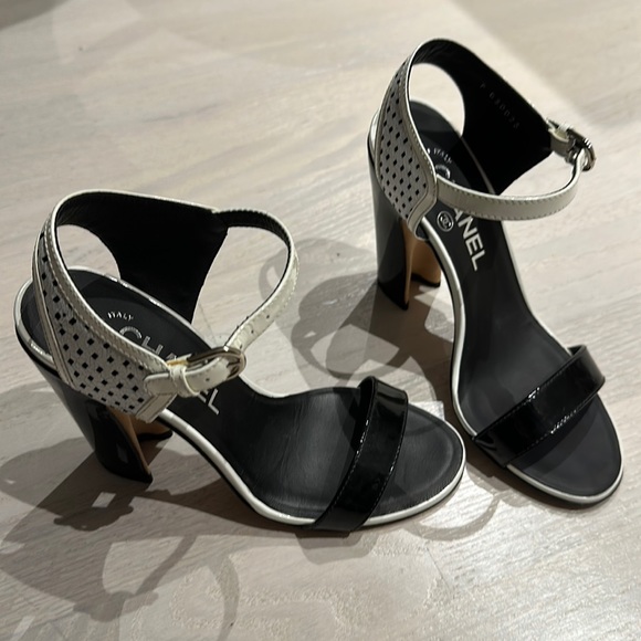 CHANEL | Shoes | Authentic Patent Leather Chanel Block Heels Made In ...